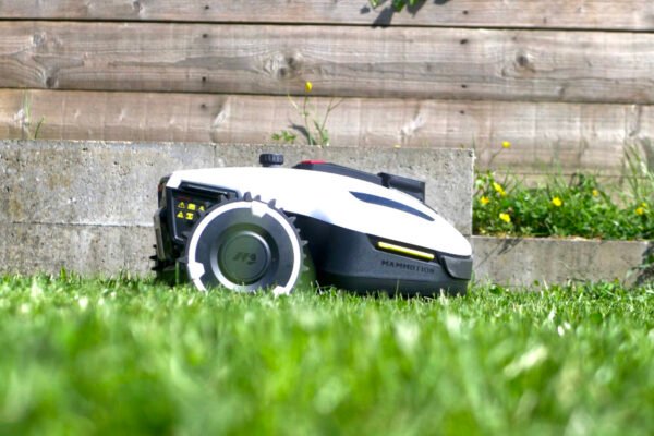 Le Meilleur Robot Tondeuse 2026 | Test par Selectos
